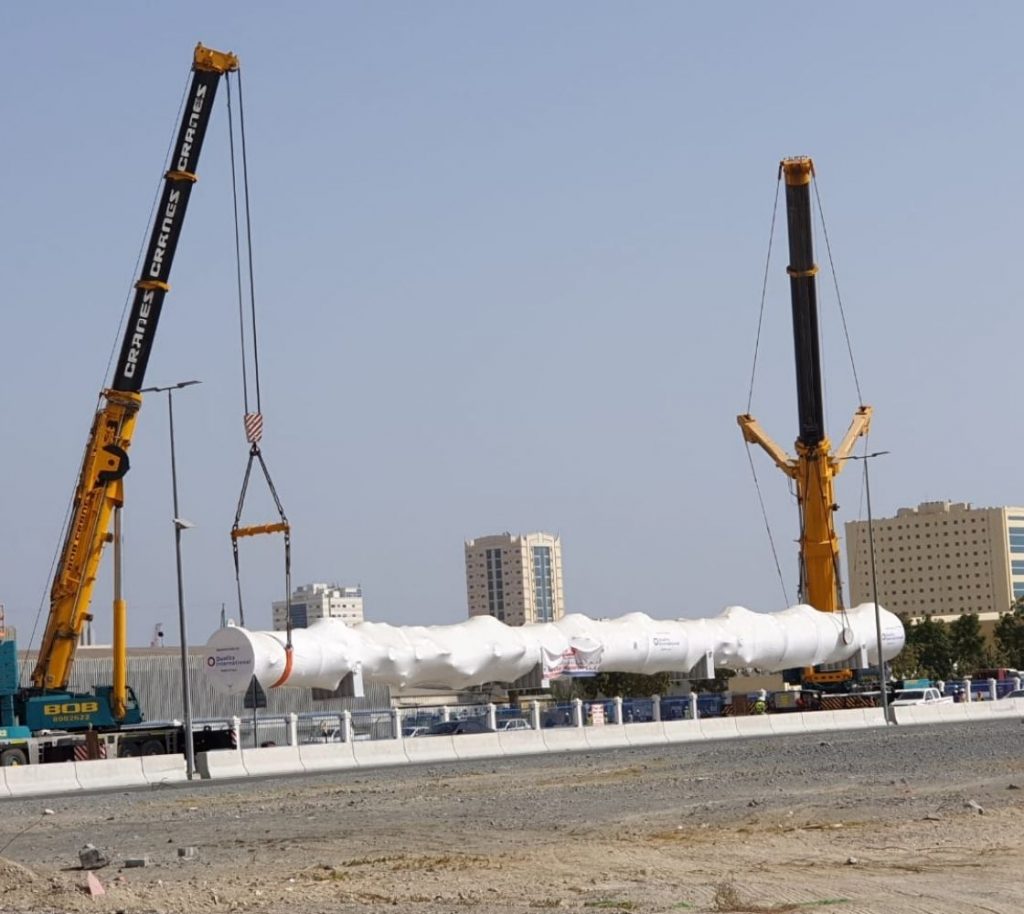 60 M LONG & 190 TONS DEMETHANIZER (2 NOS) TRANSPORTATION FROM FUJAIRAH ...